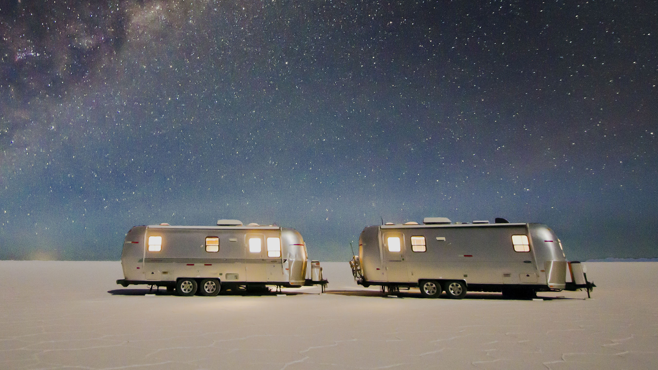 Airstream Deluxe Campers - Luxury Hotel Uyuni Salt Flats