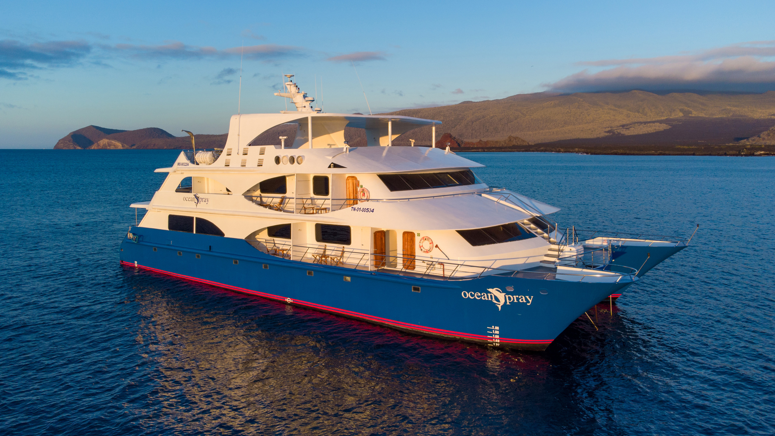 Ocean Spray - Luxury Cruise In Latin America | Jacada Travel