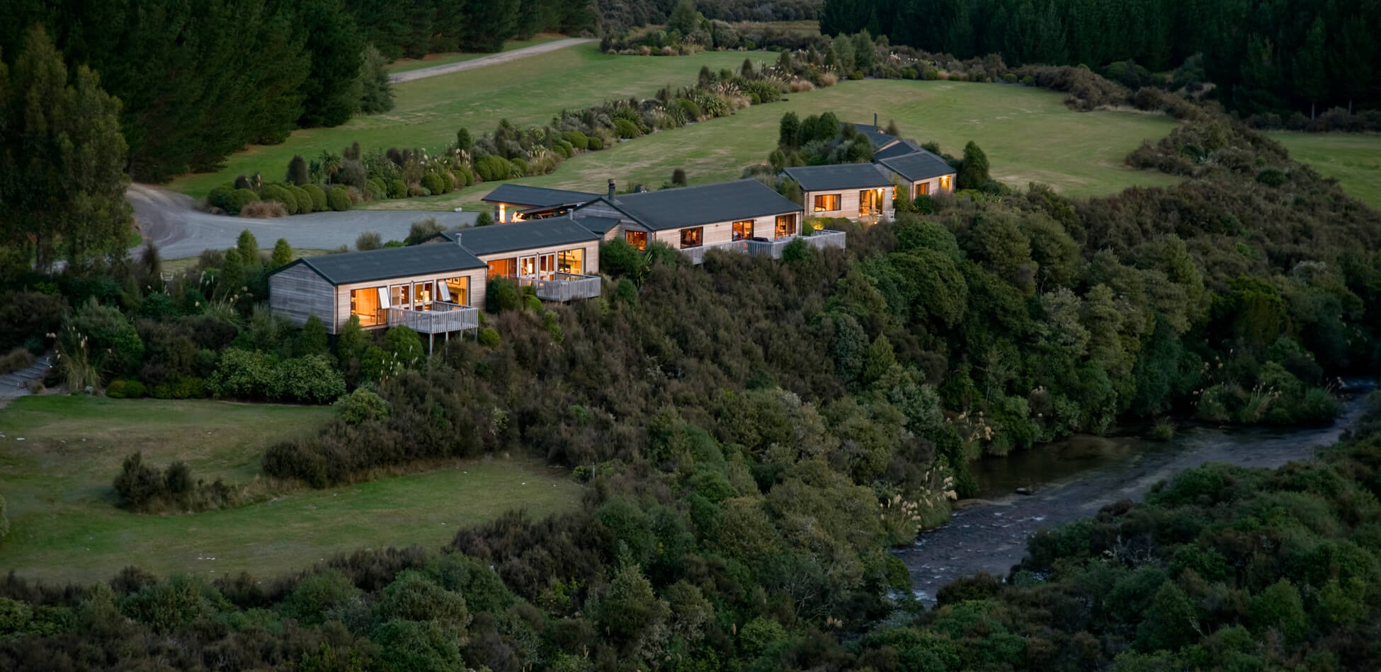 Poronui Lodge - Luxury Hotel In Australasia | Jacada Travel